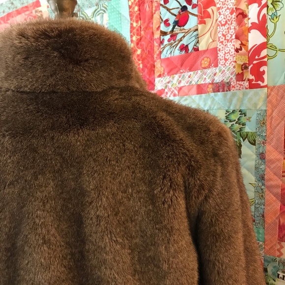 Jones New York | Jackets & Coats | Vintage Jones New York Faux Fur Coat ...